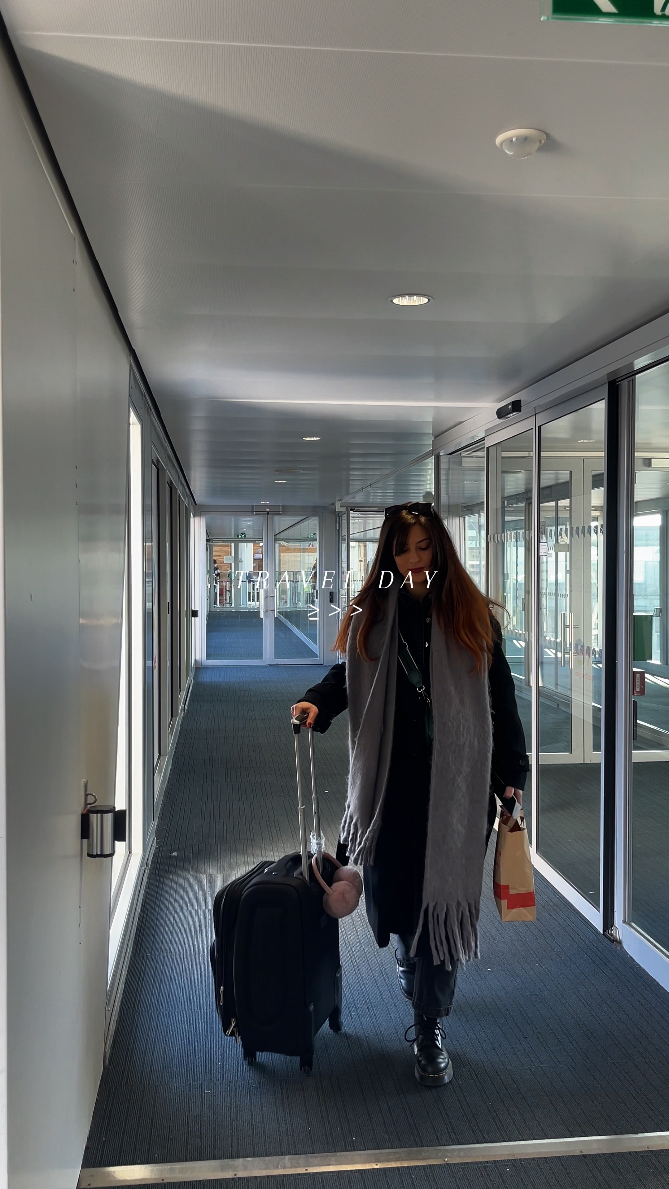 Travel day 🌏 ️ - CapCut