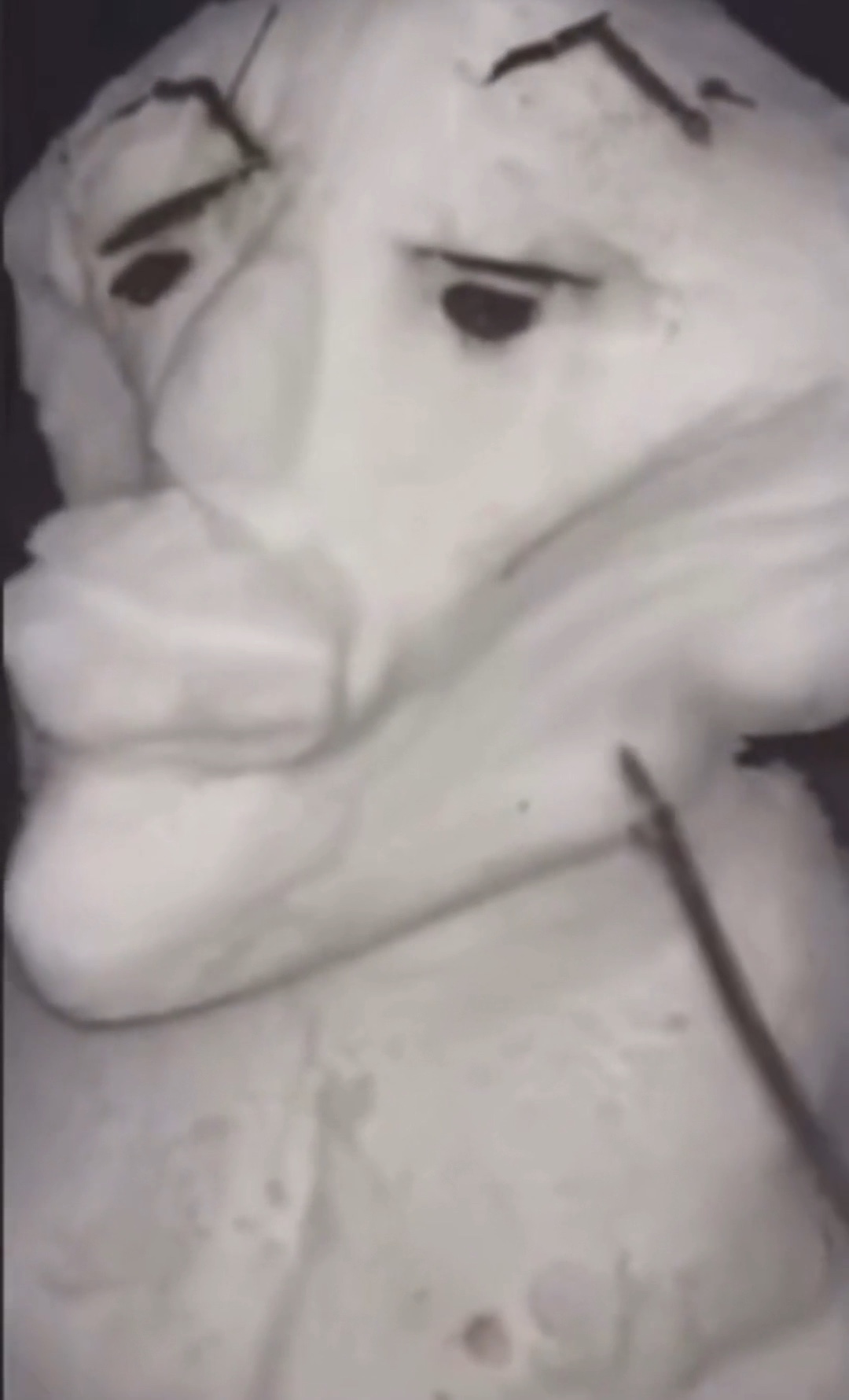 Mewing Snowman - video template by CapCut